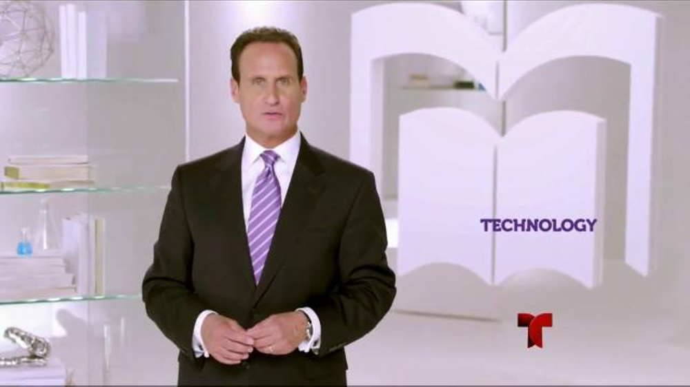 Telemundo TV Commercial, 'Learning is Succeeding' Featuring José Díaz ...