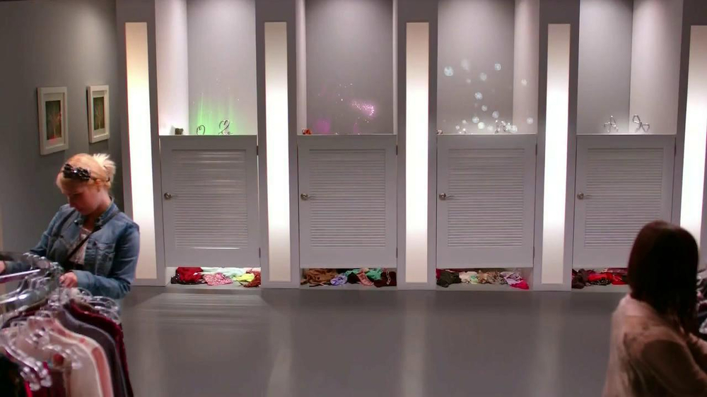Novi Stars TV Commercial, 'Fitting Rooms' - iSpot.tv