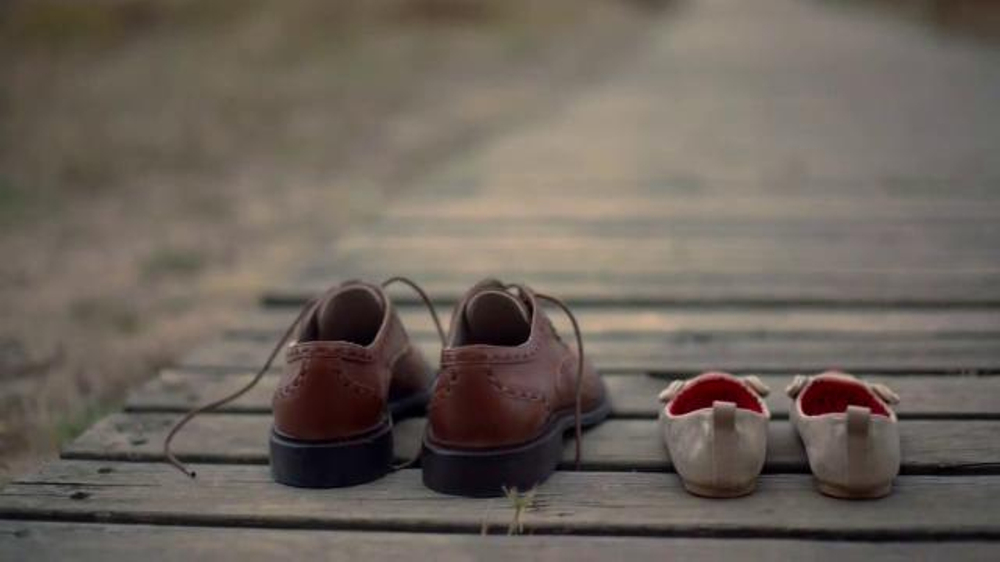 TENA TV Commercial, 'Let Yourself Go' Song by CeCe Peniston - iSpot.tv