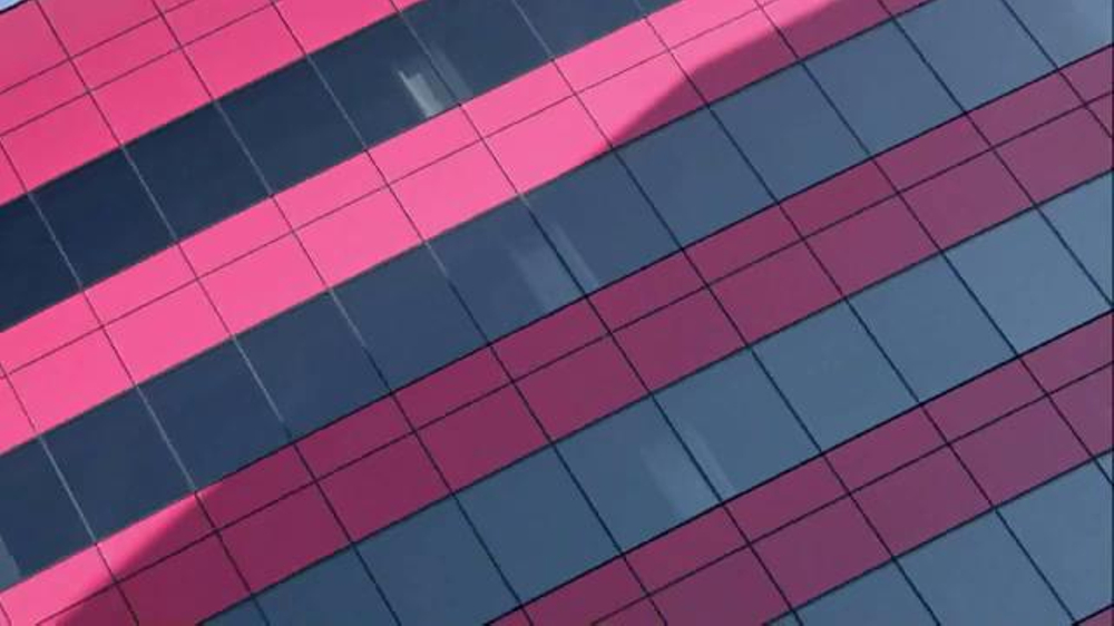 CDW TV Commercial, 'Rich and Famous' Featuring Charles Barkley - iSpot.tv