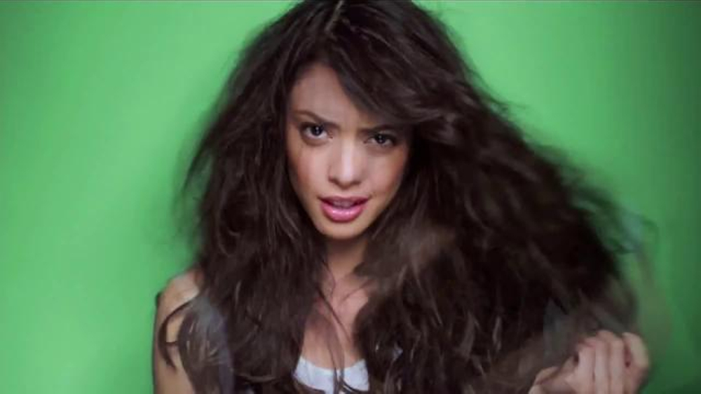 Garnier Fructis Brazilian Smooth TV Commercial, 'La Perfecta Suave ...