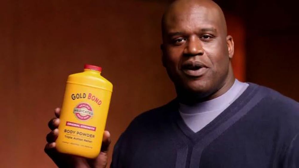 Gold Bond Body Powder TV Commercial, 'Shake & Tingle' Featuring ...