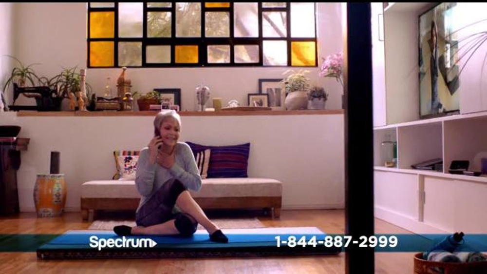 Spectrum Mi Plan Latino TV Commercial, 'Un nuevo día' con Gaby Espino ...