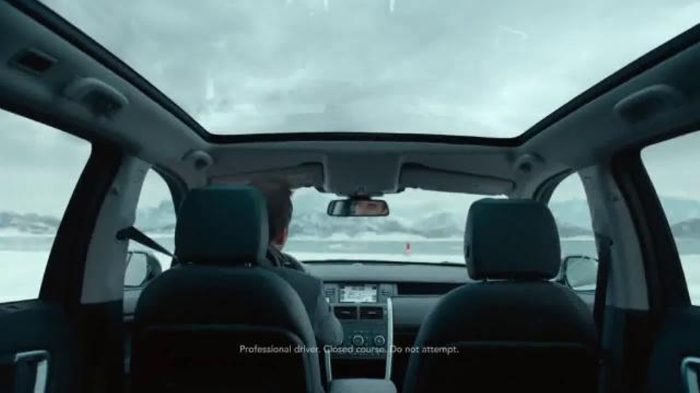 2015 Land Rover Discovery Sport TV Commercial, 'The Crossing' - iSpot.tv