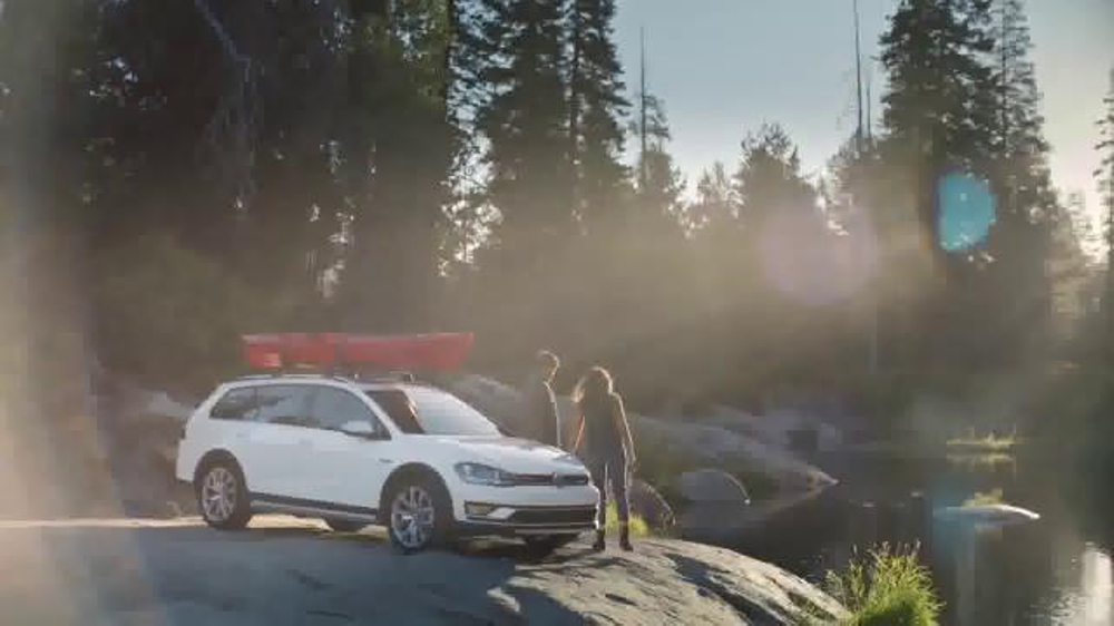 2017 Volkswagen Golf Alltrack TV Commercial, 'Salmon' - iSpot.tv