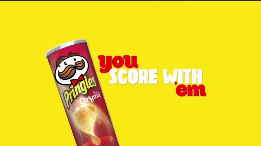 Pringles TV Commercial, 'You Don’t Just Eat ‘Em, You Score With ‘Em ...