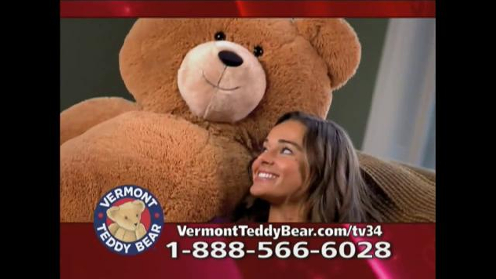 Vermont Teddy Bear Big Hunka Love Bear TV Commercial, 'Pile of ...