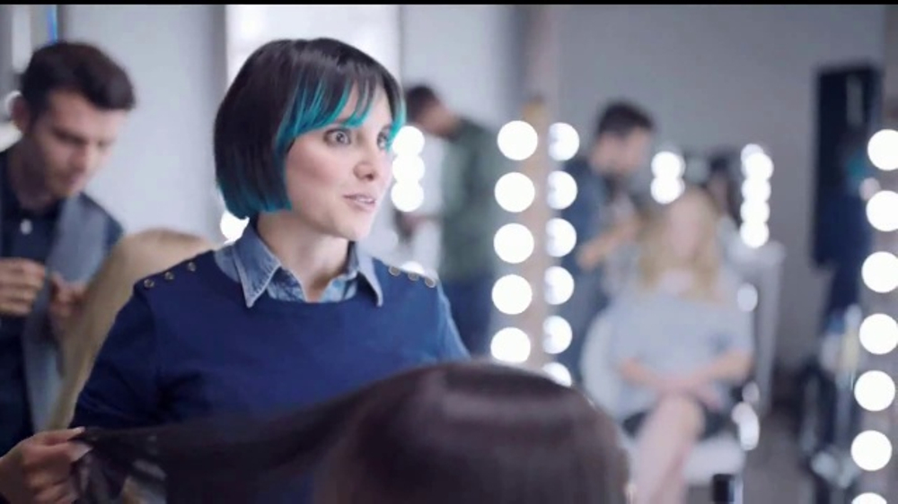Suave Professionals TV Commercial, 'Salón de belleza' - iSpot.tv