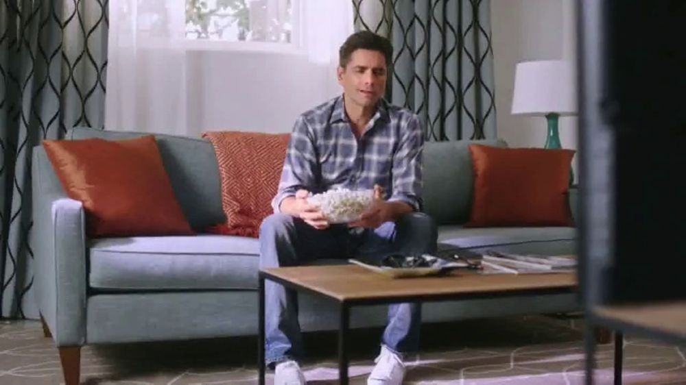 Spectrum TV Commercial, 'Be Spectacular' Featuring John Stamos - iSpot.tv
