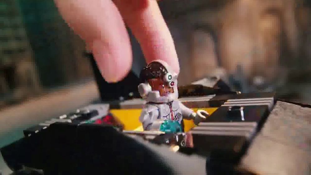 LEGO DC Comics Super Heroes TV Commercial, 'Flying Fox' - iSpot.tv