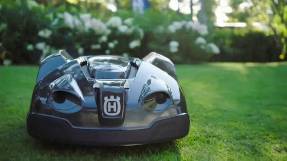 Husqvarna Automower TV Commercial, 'Manicures Your Lawn' - iSpot.tv