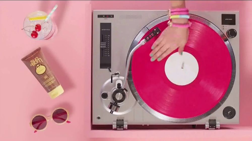 Target TV Commercial, 'Summer Love 2017' Song by Betty Who - iSpot.tv